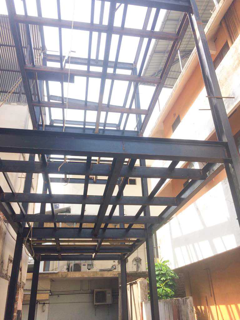 Pre-engineered building – Roofs and Structurals