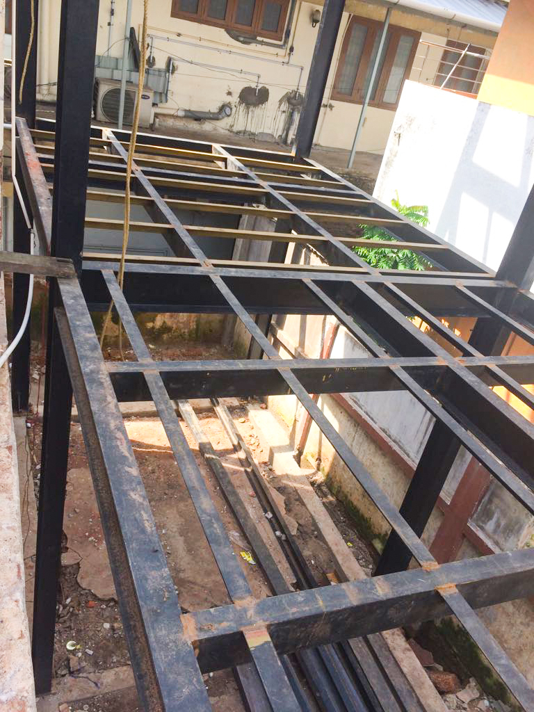 Pre-engineered building – Roofs and Structurals